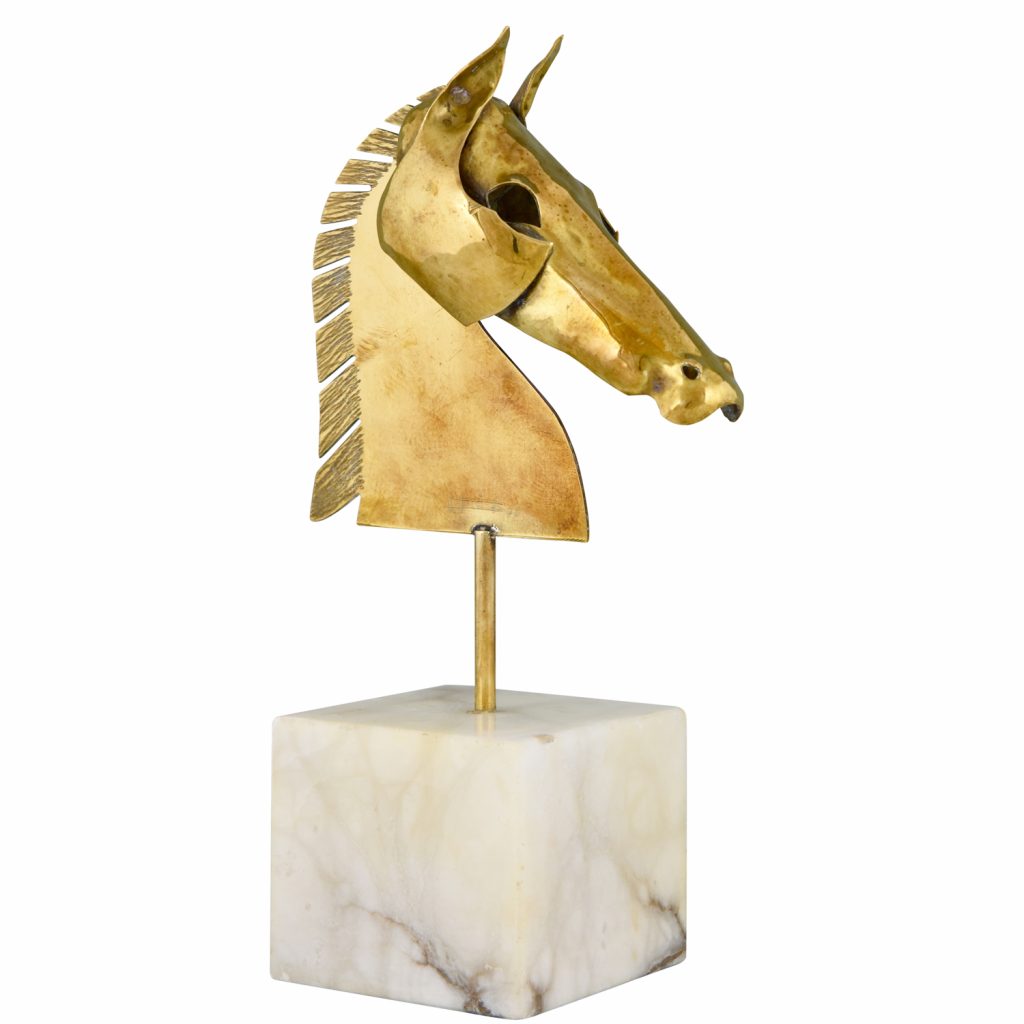 Spanish seventies sculpture of a horse head - Deconamic
