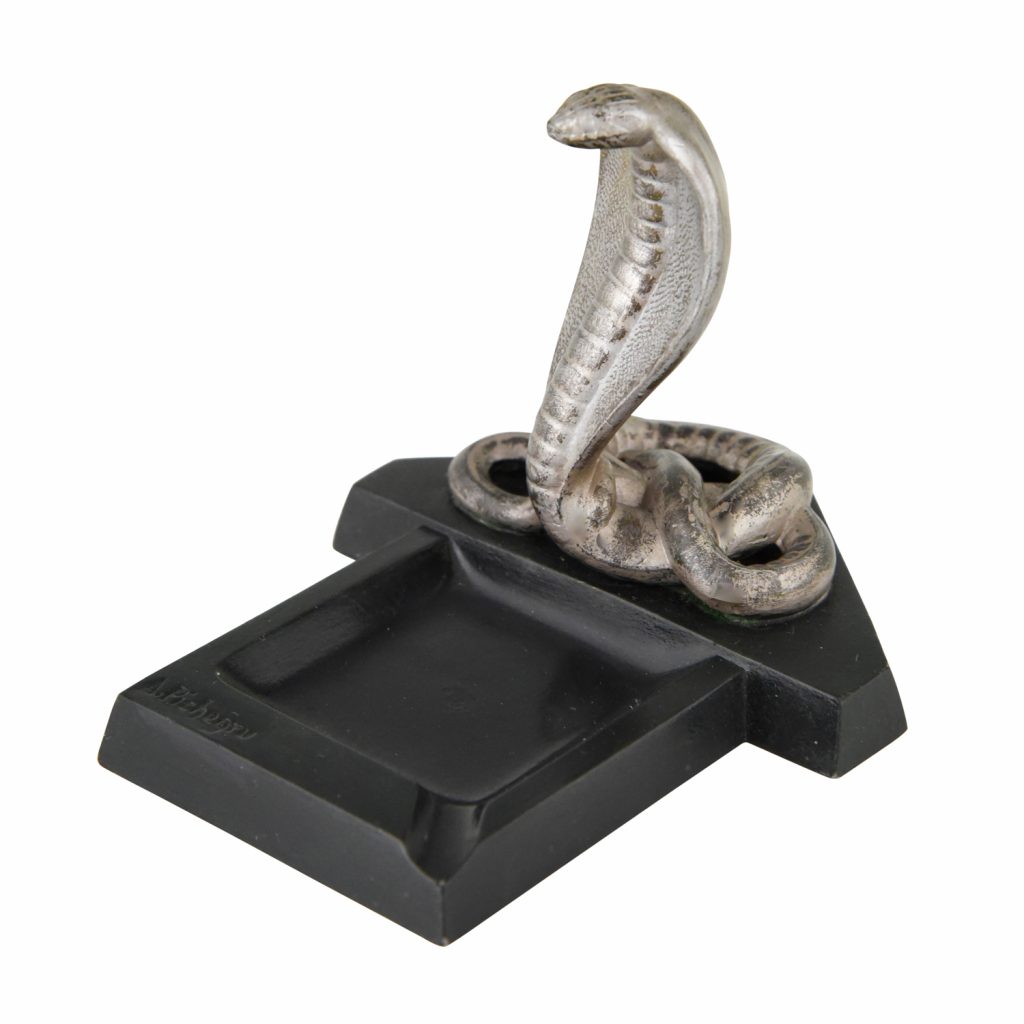 Art Deco cobra snake ashtray - Deconamic