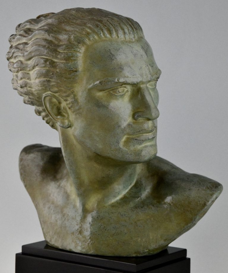 Art Deco bronze sculpture male bust aviator Jean Mermoz - Deconamic
