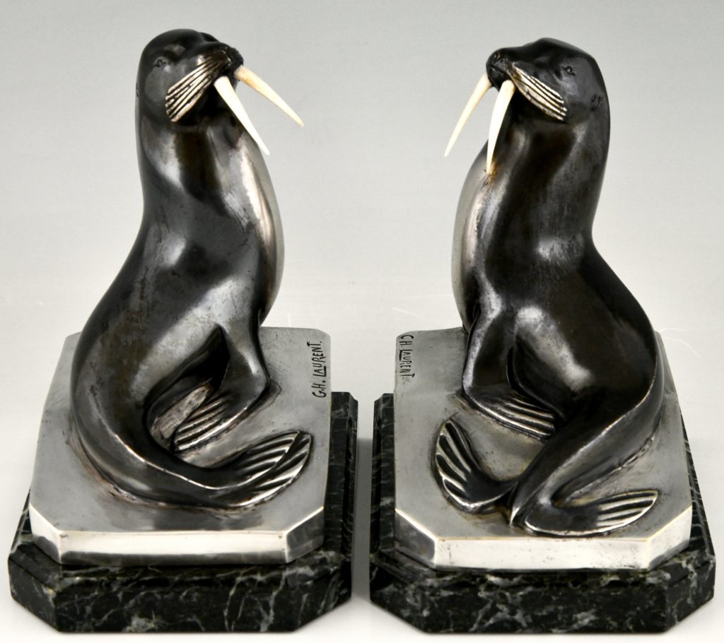 Art Deco silvered bronze walrus bookends. - Deconamic