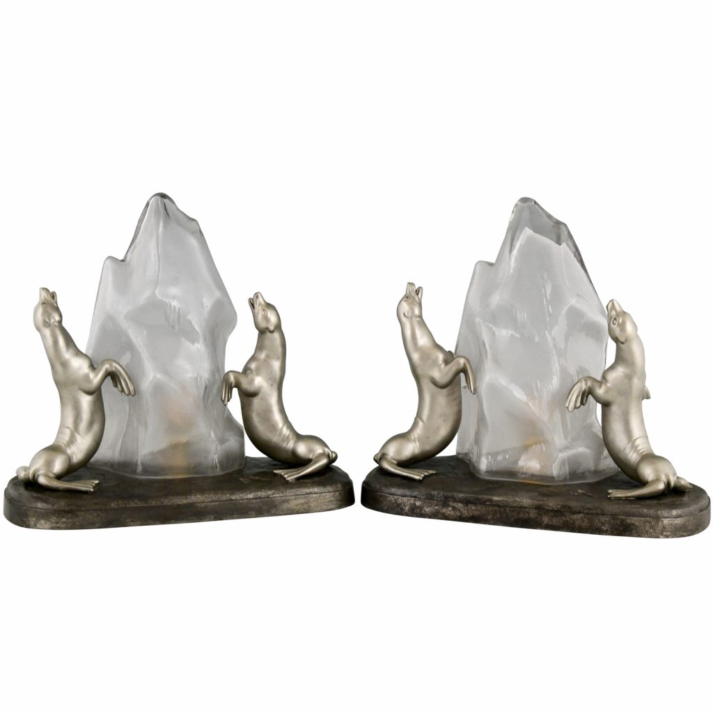 Pair of Art Deco lamps with seals - Deconamic
