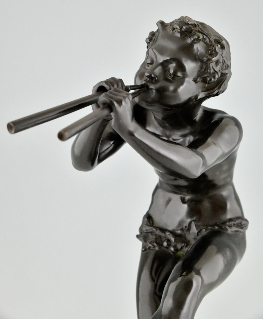 Art Deco bronze sculpture dancing faun with flutes. - Deconamic
