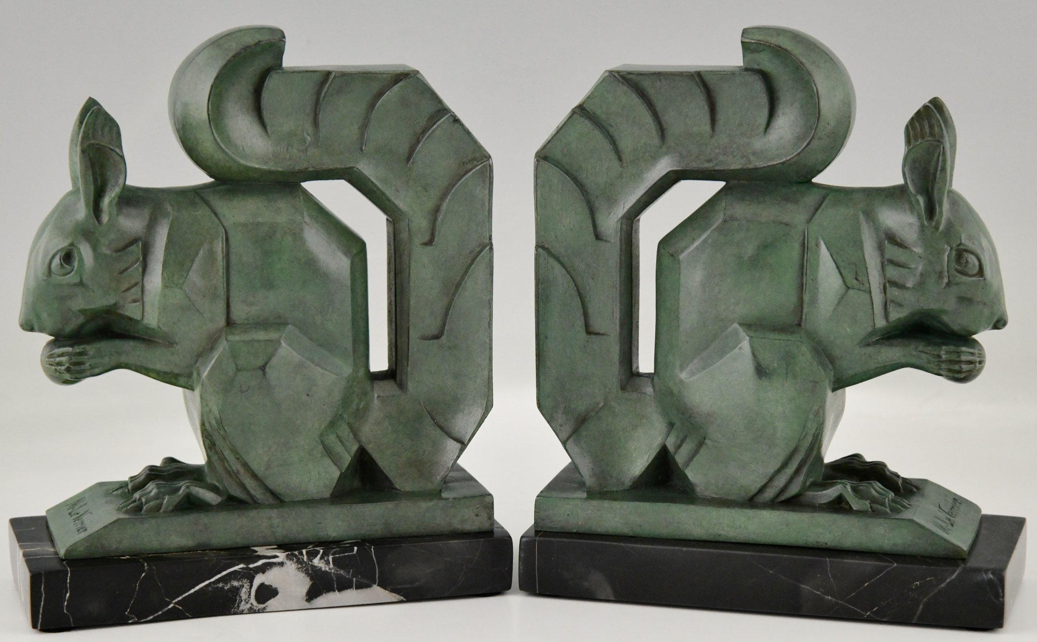 Art Deco squirrel bookends, largest size - Deconamic