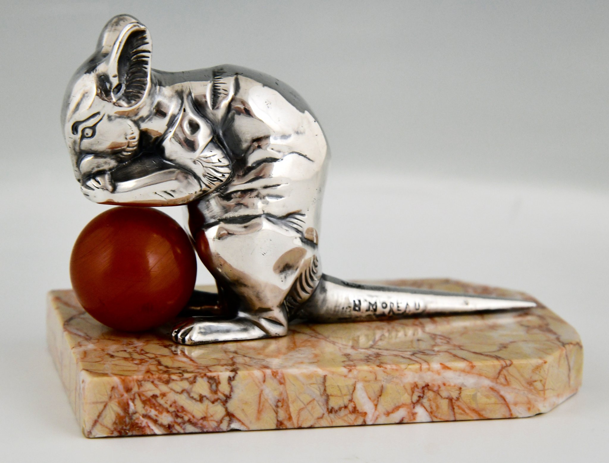 Art Deco mouse bookends. - Deconamic