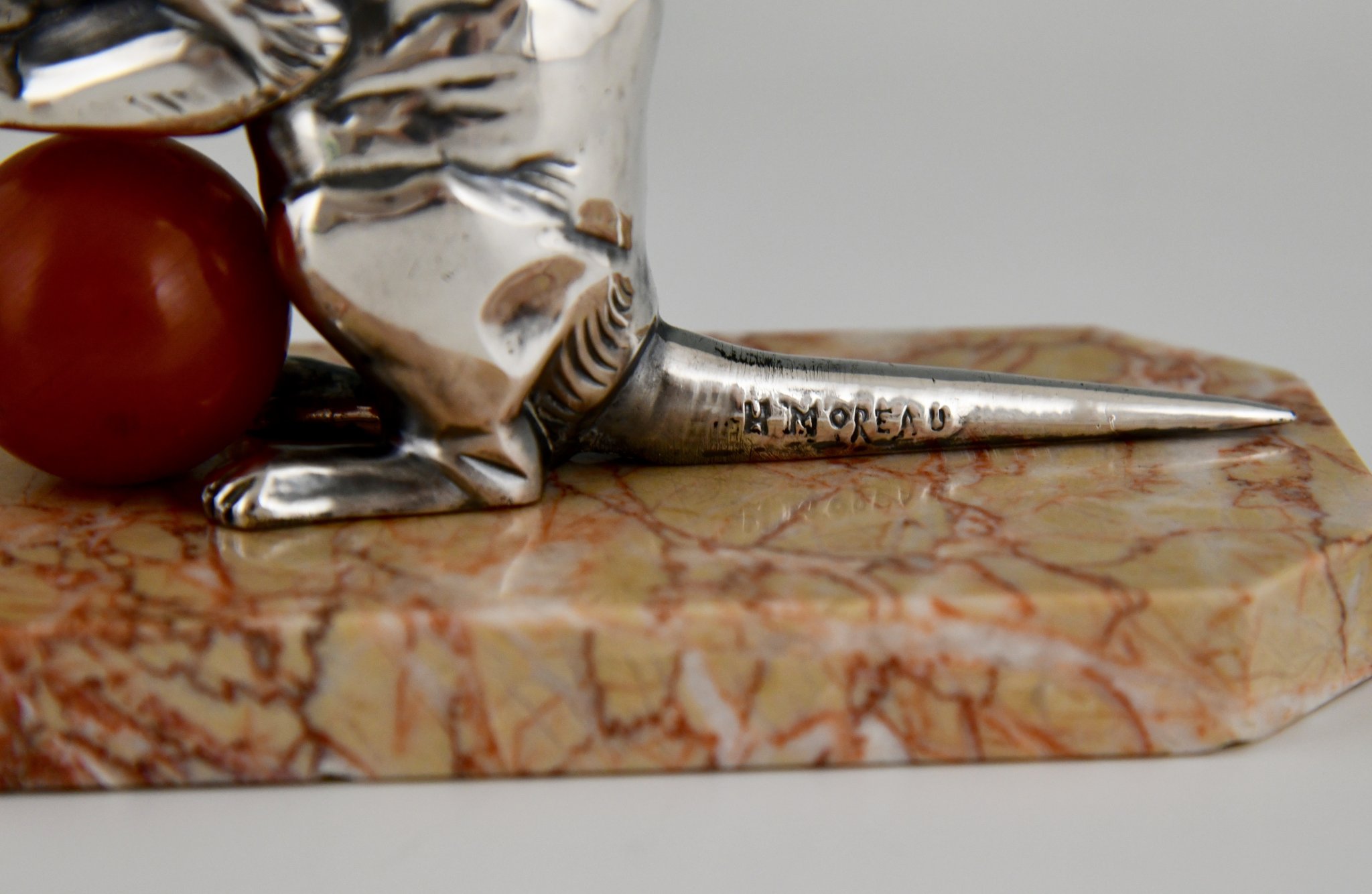 Art Deco mouse bookends. - Deconamic