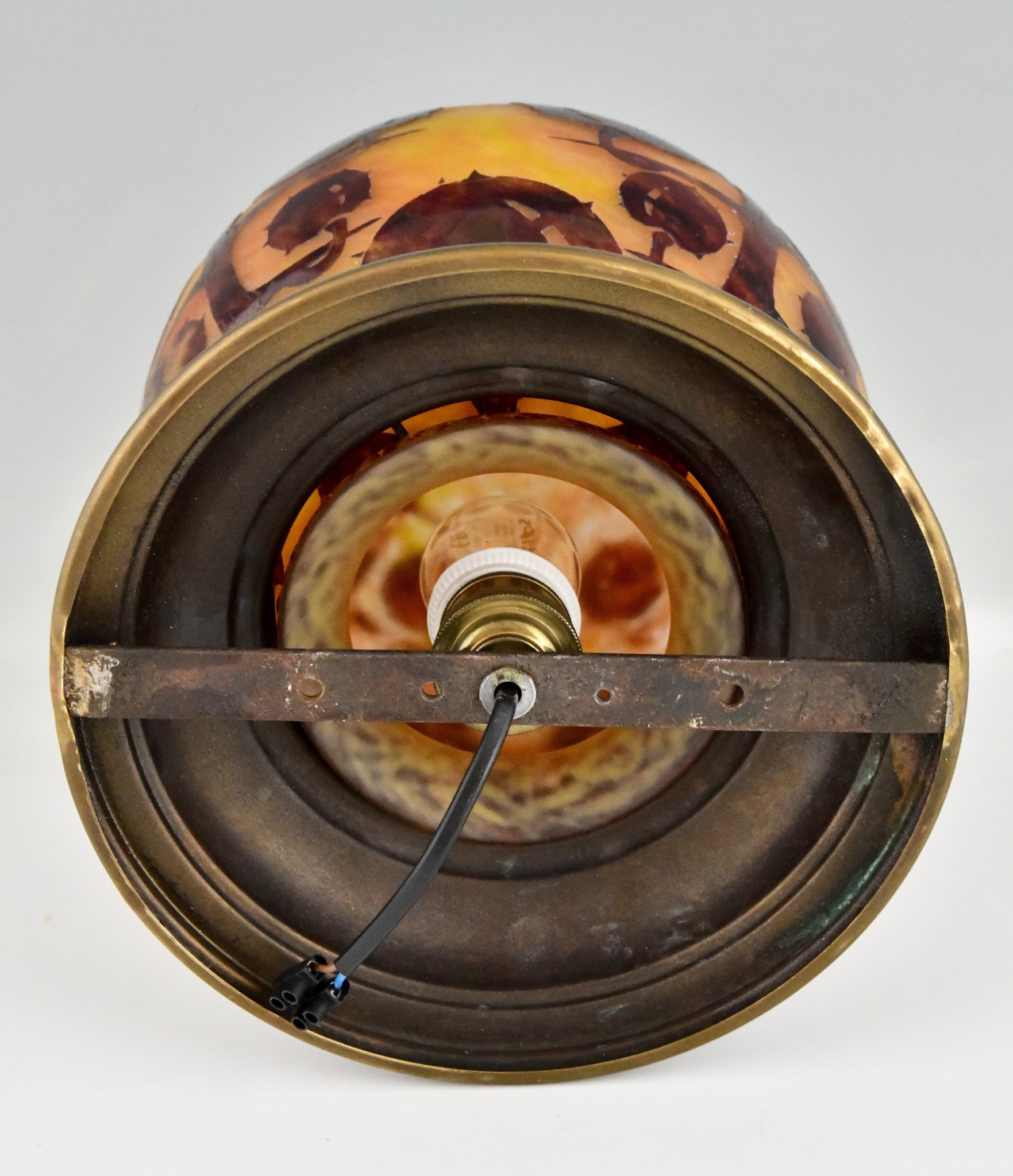Marrons, Art Deco Cameo glass ceiling light. - Deconamic