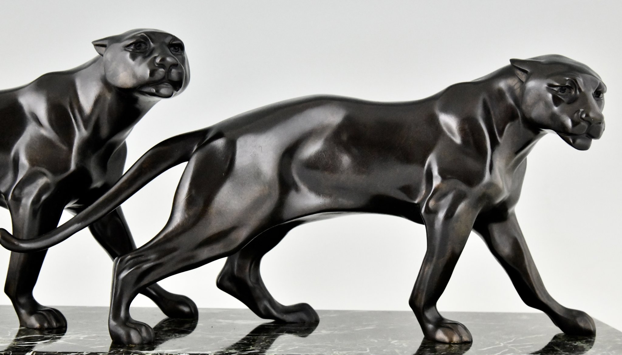 Art Deco bronze sculpture two panthers - Deconamic