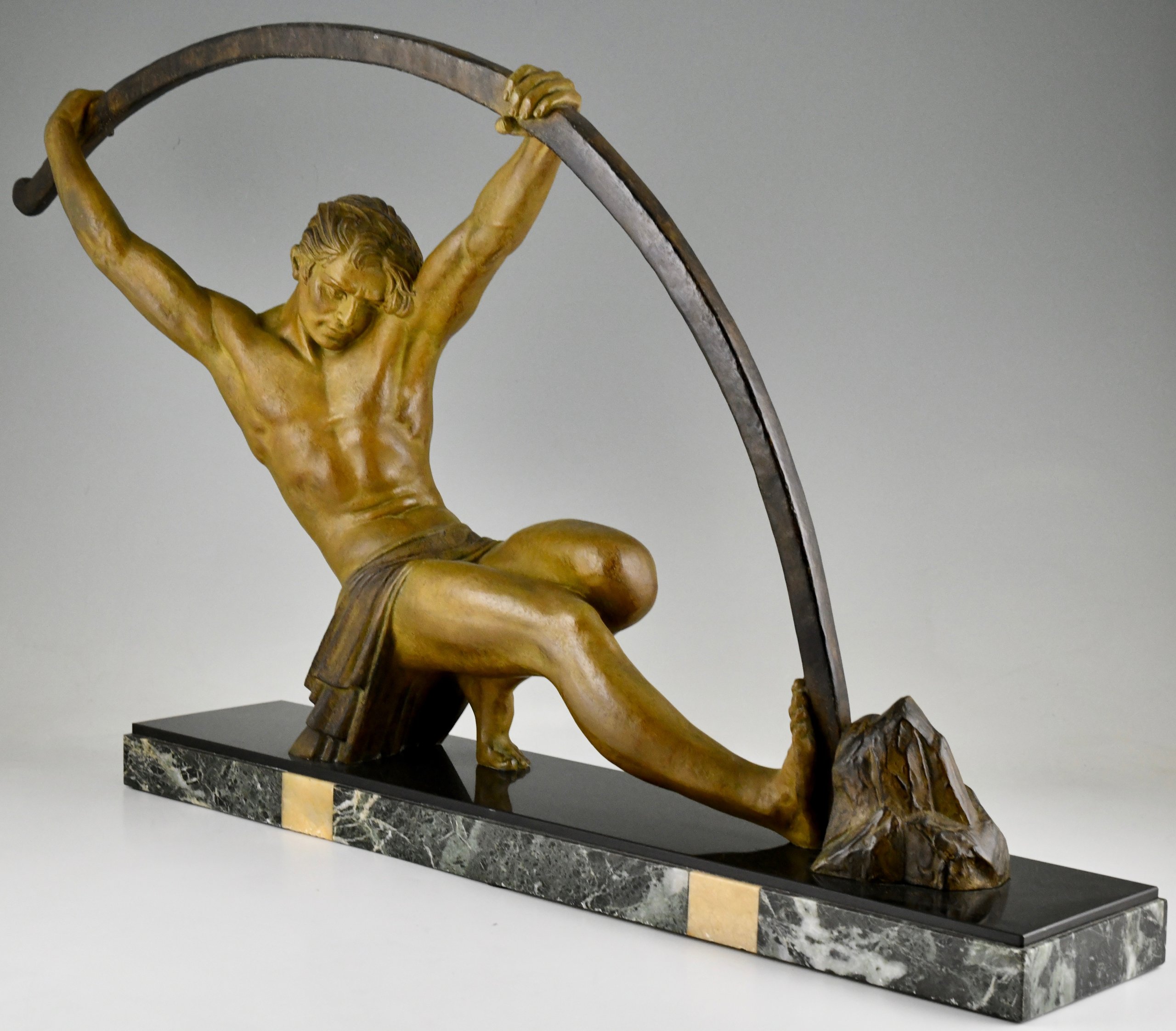 Art Deco Sculpture Athletic Man Lage Du Bronze Deconamic