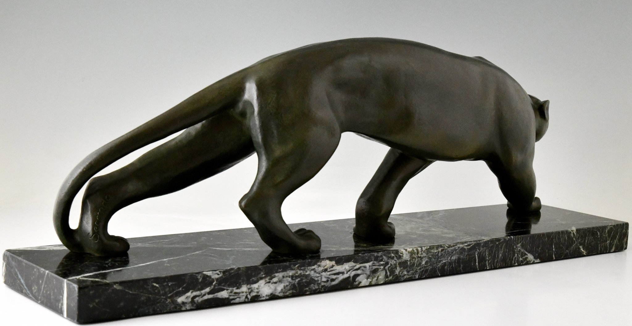 Art Deco bronze sculpture of a panther - Deconamic