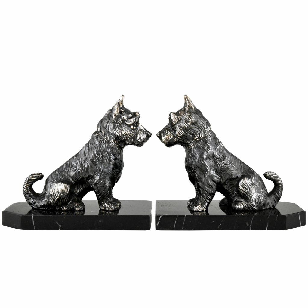 Art Deco terrier dog bookends. - Deconamic