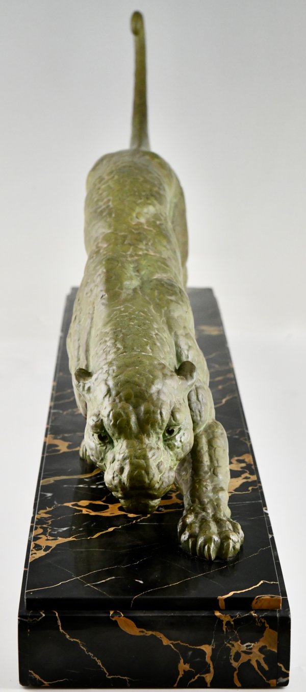 Art Deco panther sculpture - Deconamic