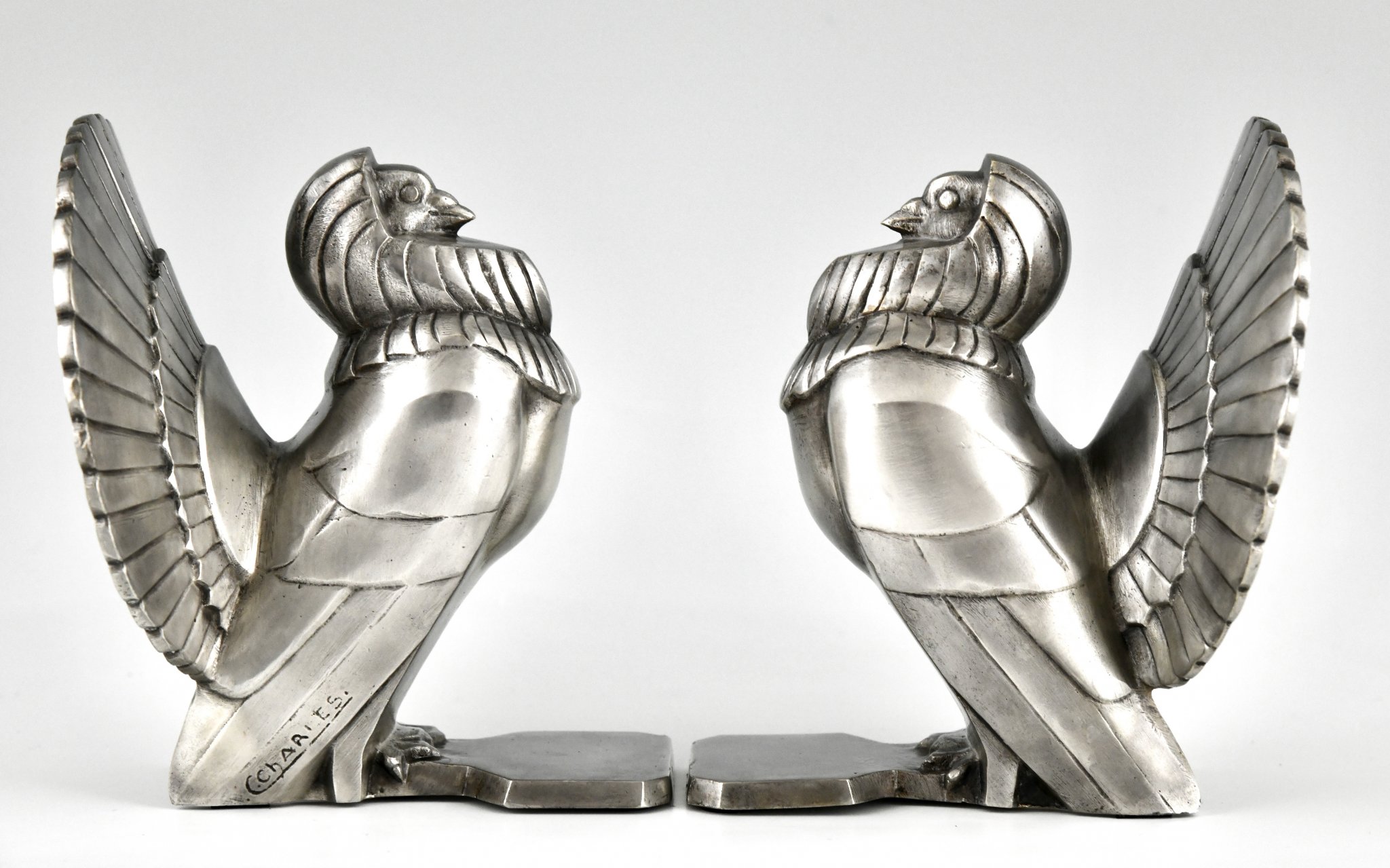Art Deco silvered bronze dove bookends. - Deconamic