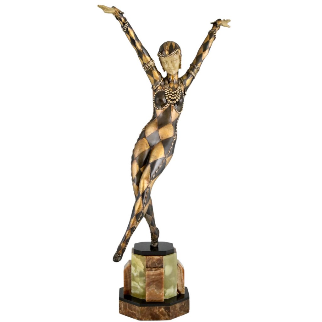 Art Deco female dancer with harlequin suit 67 cm. - Deconamic